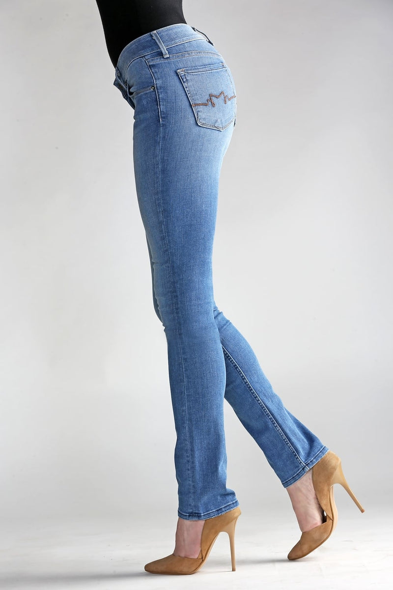 ROSAURA IN NIRVANA – Sebastian McCall Jeans